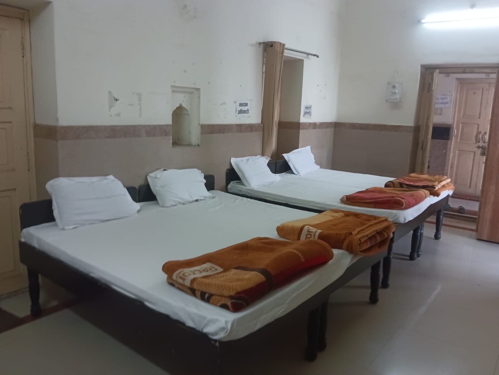 ಕರ್ನಾಟಕ ರಾಜ್ಯ ಛತ್ರ,ವಾರಾಣಸಿ | Karnataka Choultry,Varanasi | Karnataka Temples Accommodation